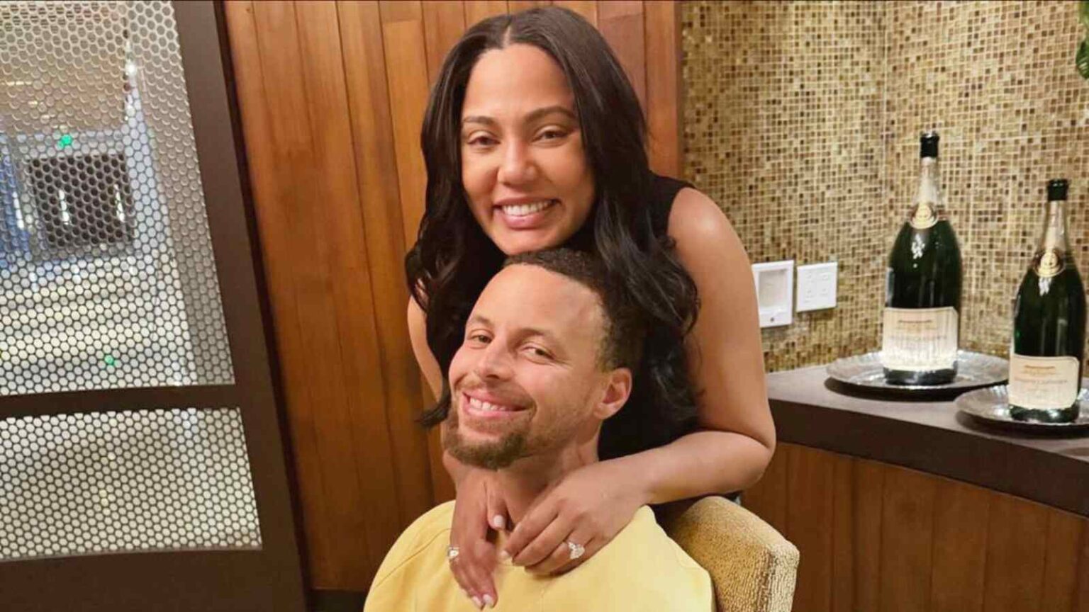"Loving every minute of this woman!" Stephen Curry shares wholesome ...