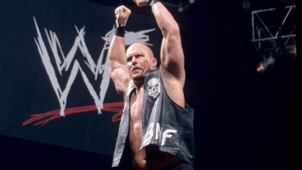 "He's a dumbass clearly"- Wrestling fans brutally troll 'Stone Cold ...