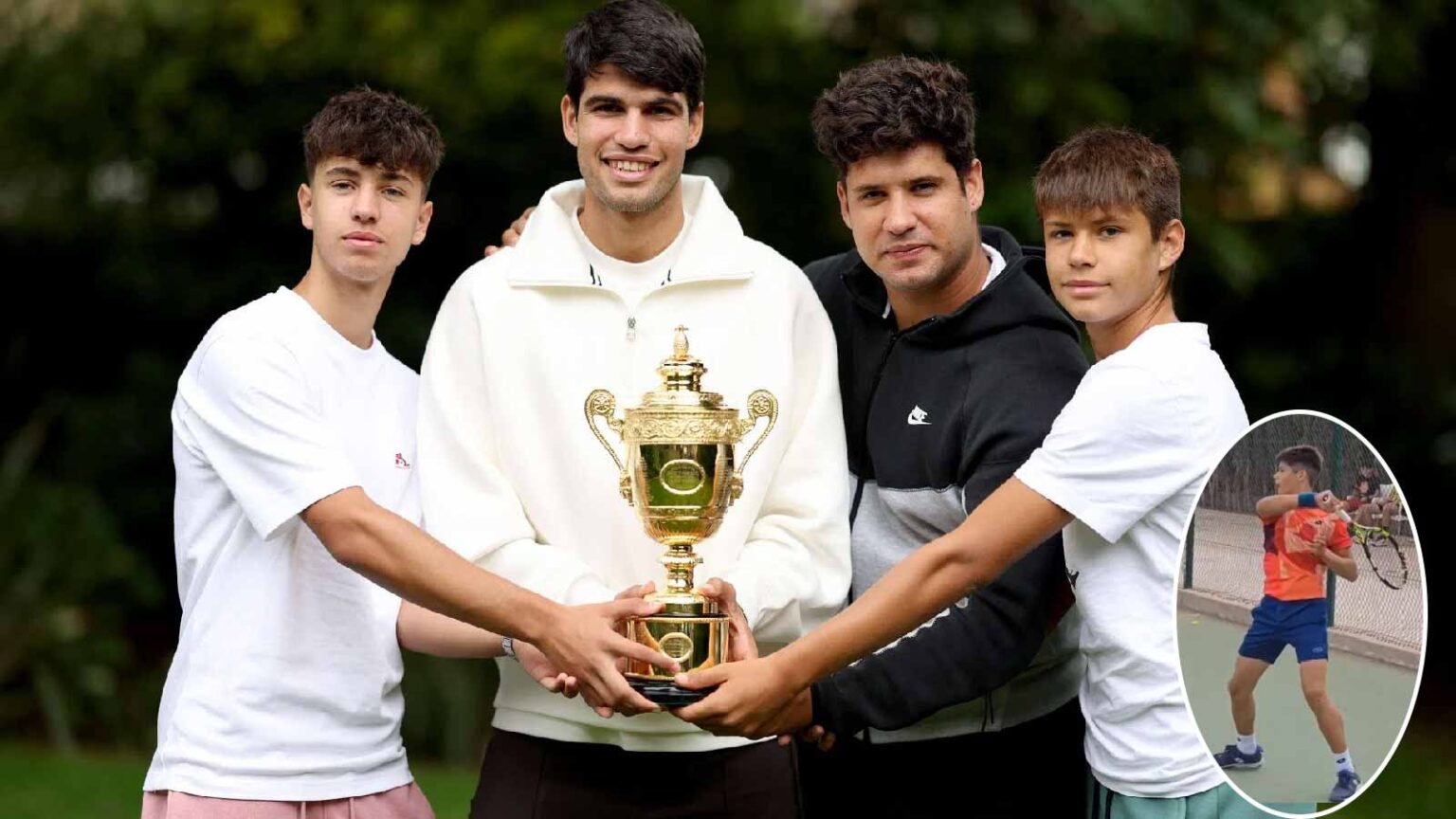 (Video) Carlos Alcaraz shares an unforgettable moment with Roger ...