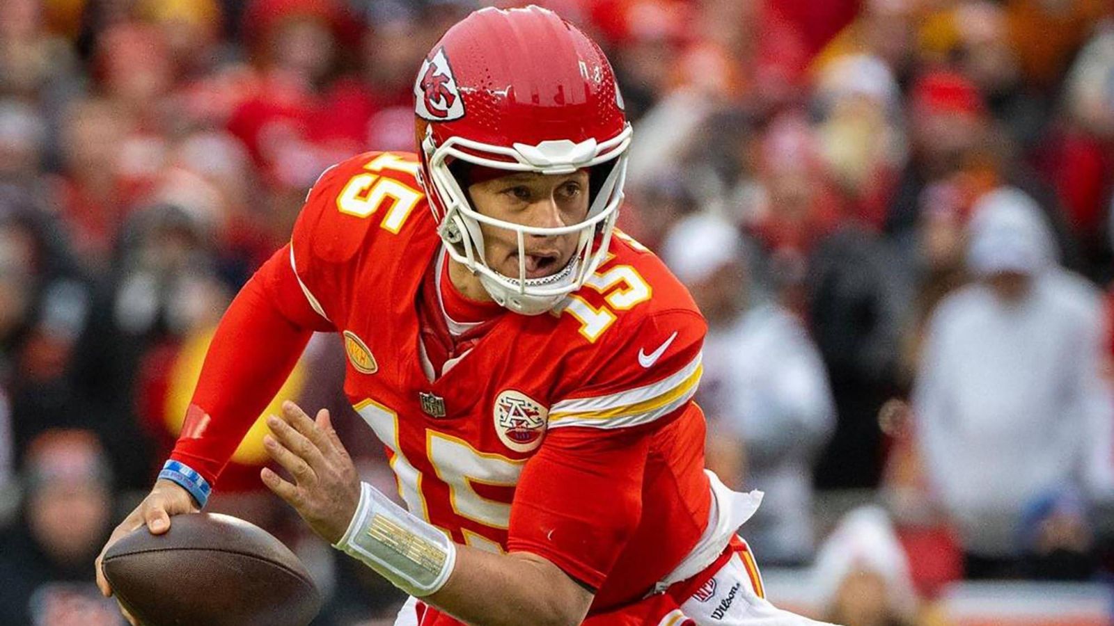 (Video) Patrick Mahomes rushes for the longest rushing touchdown of his ...