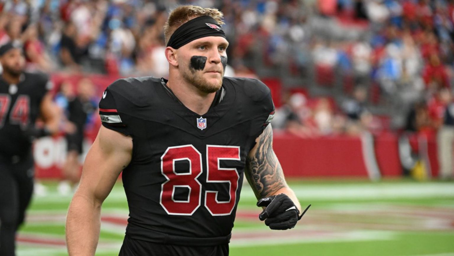 (Video) Cardinals' Trey McBride loses his mind after losing to Panthers ...