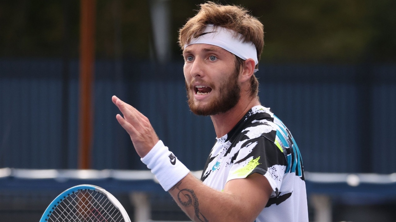 (Video) Alexander Bublik shockingly challenges Corentin Moutet for a ...